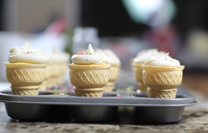 How to Make Easy Cupcake Cones | Rosalynn Daniels
